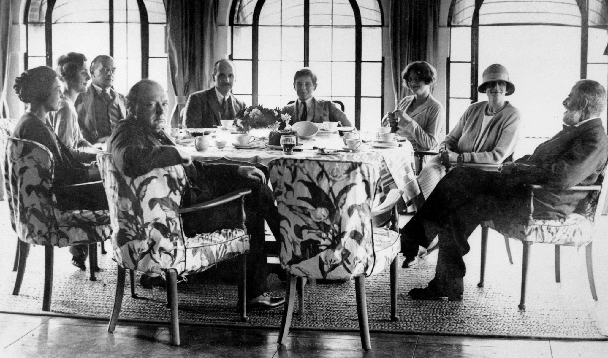 Winston Churchill’s Favorite Food: Sunday Roast with Yorkshire Pudding ...